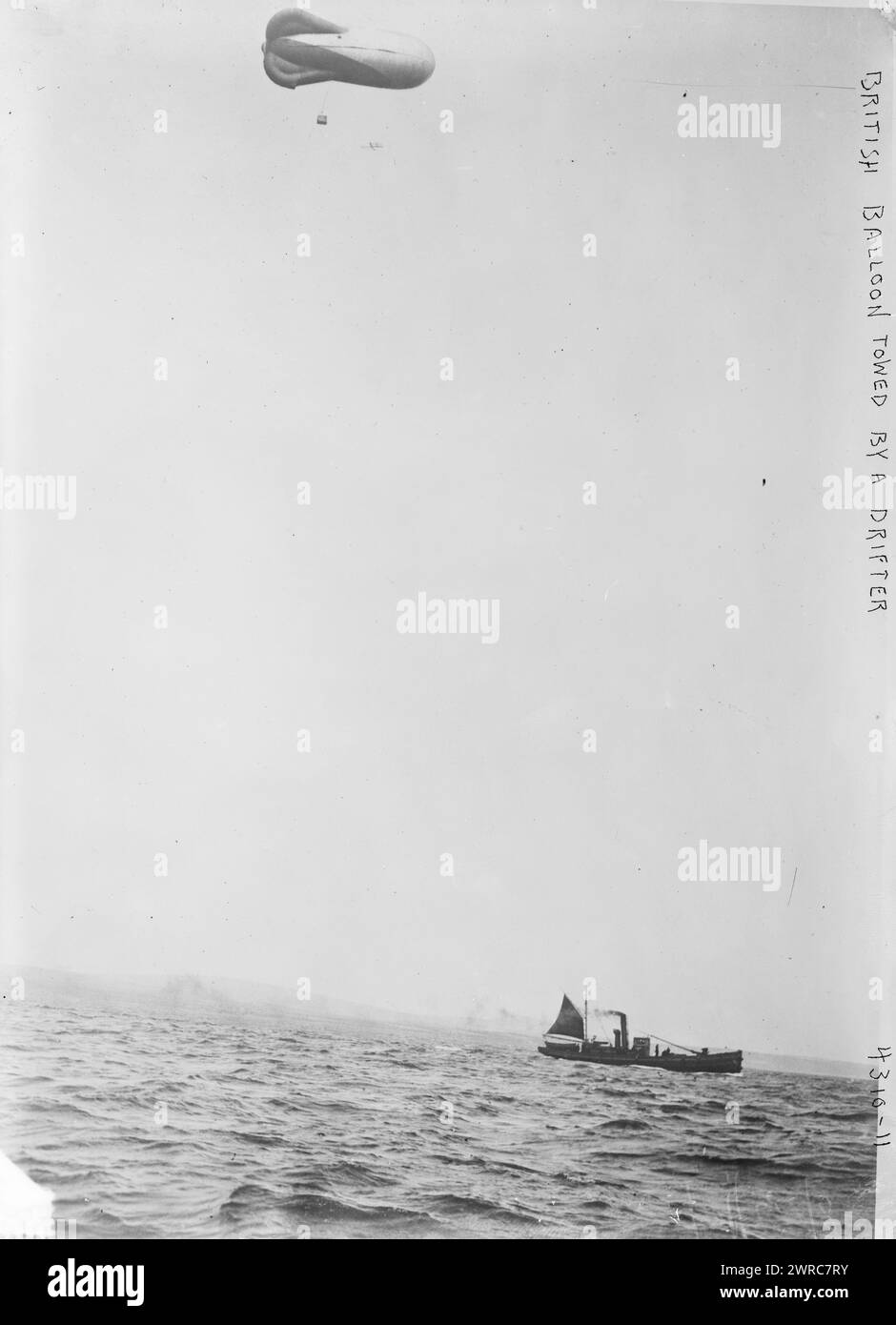 British balloon towed hi-res stock photography and images - Alamy