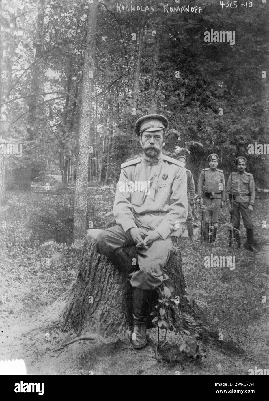 Nicholas Romanoff Romanov, Photograph shows Tsar Nicholas II at ...