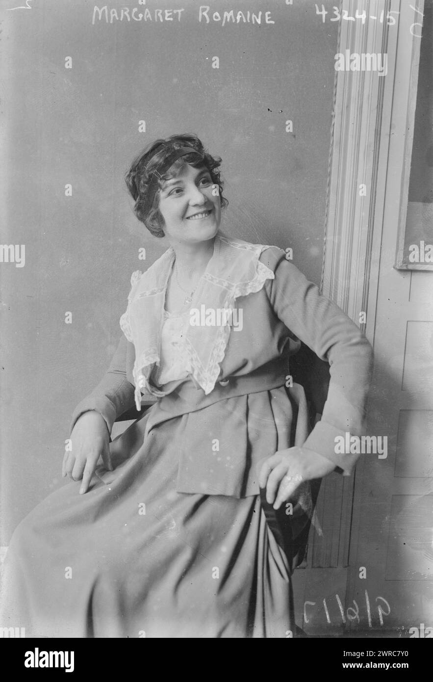Soprano opera singer margaret romaine hi-res stock photography and ...
