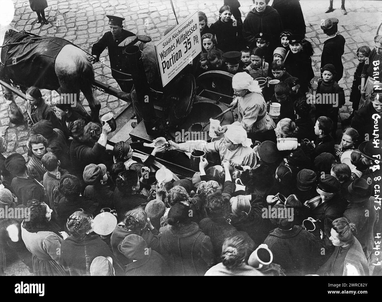Berlin, goulash for 8 cents, Photograph shows women serving food from a ...