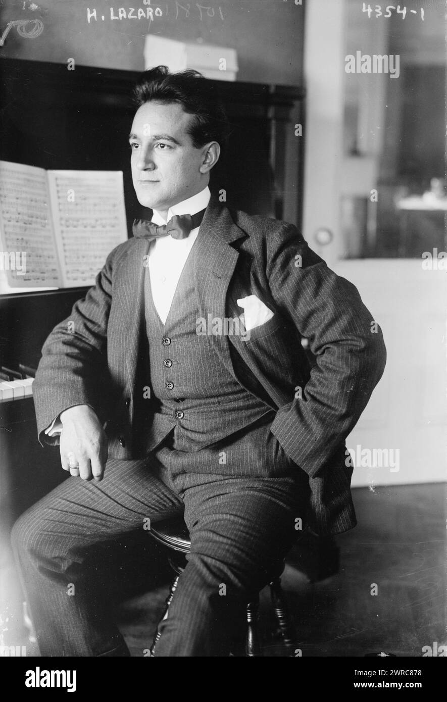 Catalan spanish opera singer hipolito lazaro hi-res stock photography ...