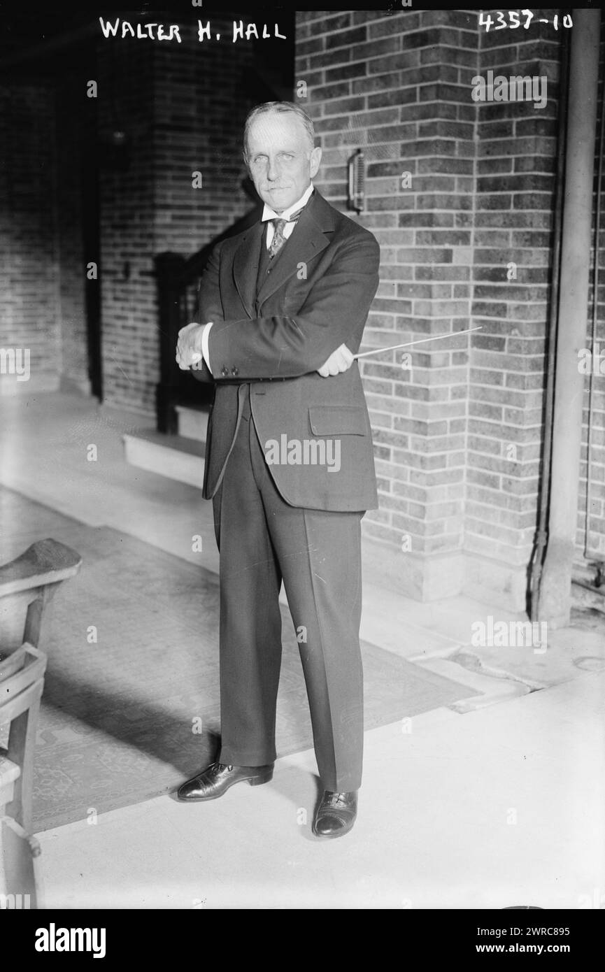 Professor h a Black and White Stock Photos & Images - Alamy