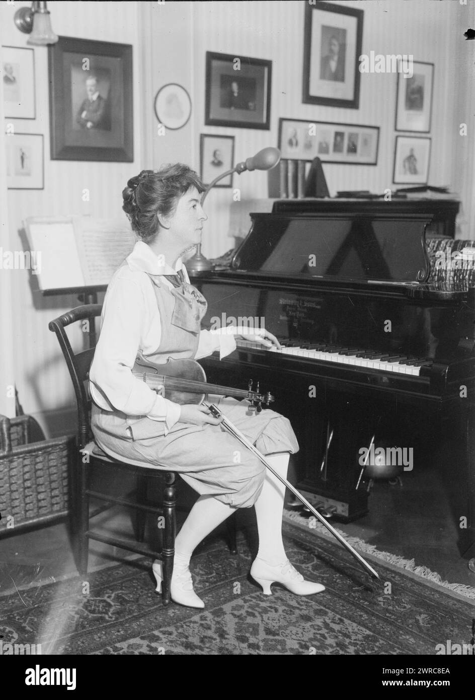 Maude i.e. Maud Powell, Photo shows American violinist Maud Powell ...