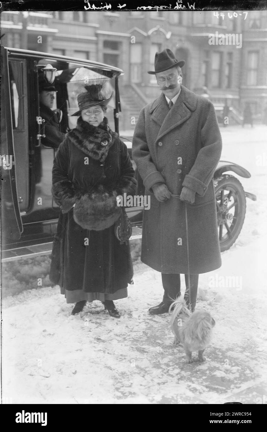 Witherspoon & Hinkel, Photograph shows bass opera singer and manager ...