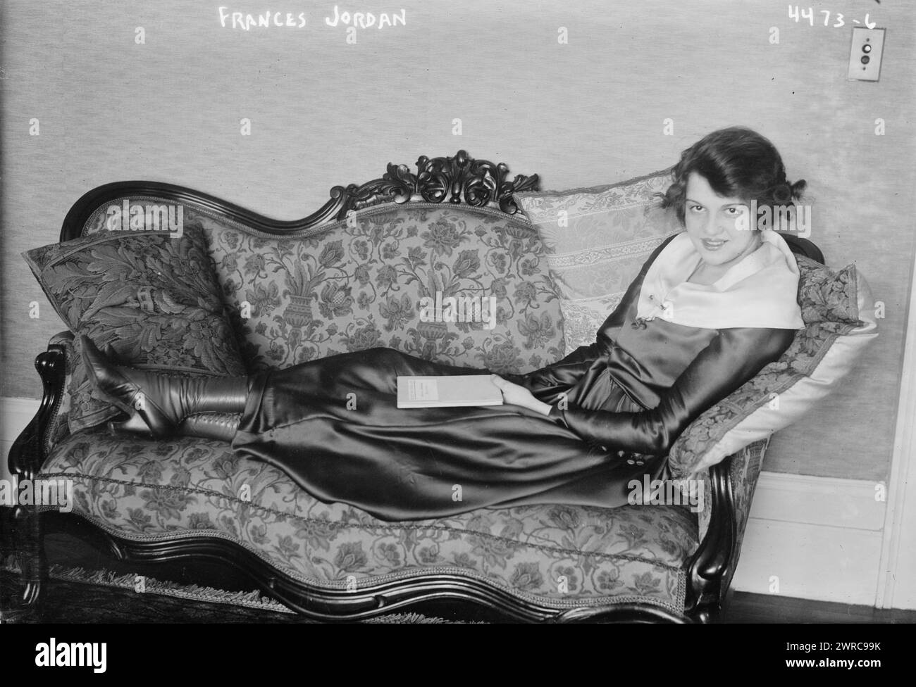 War insurance calendar hi-res stock photography and images - Alamy