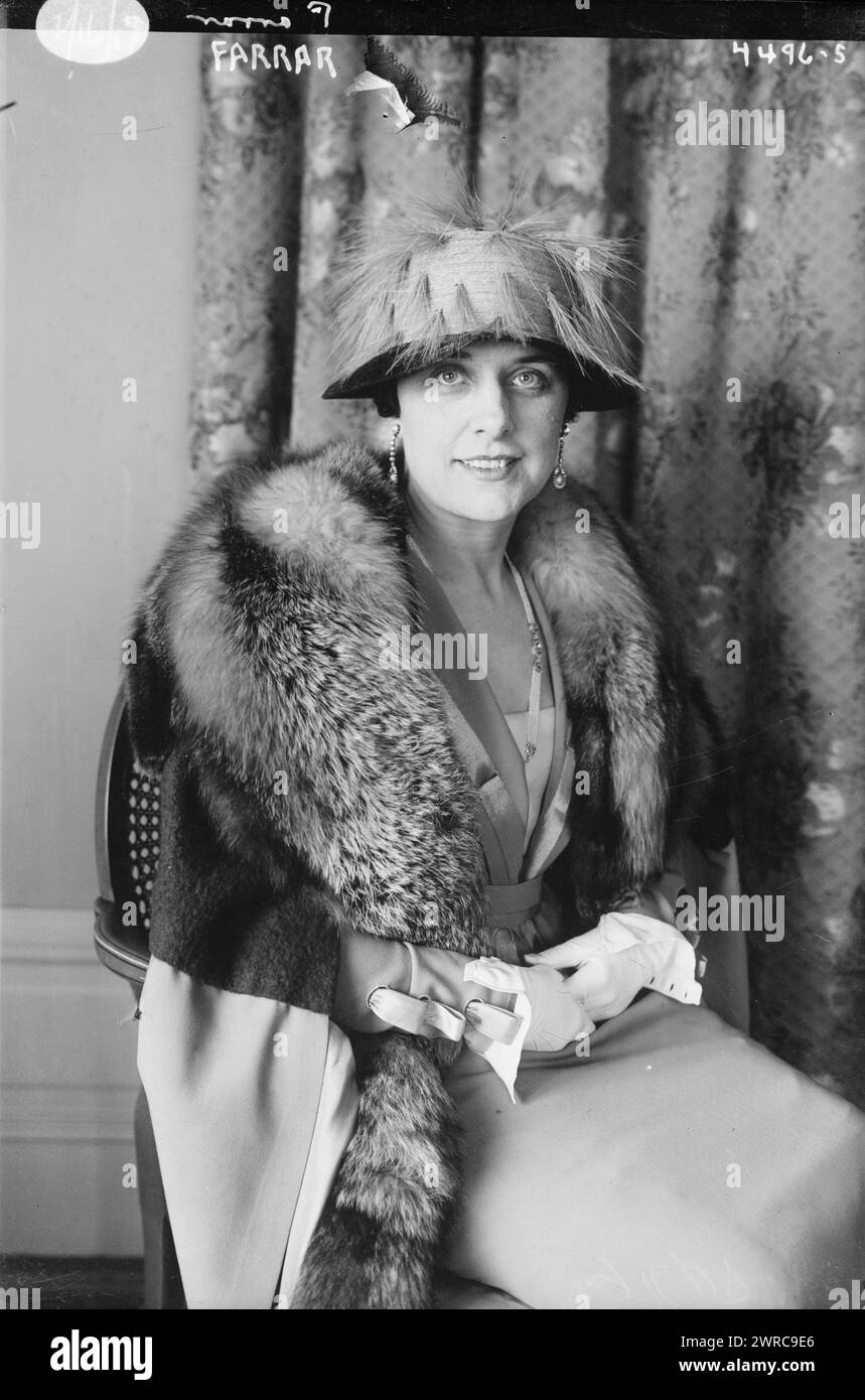 Farrar, Photograph shows soprano opera singer and film actress ...