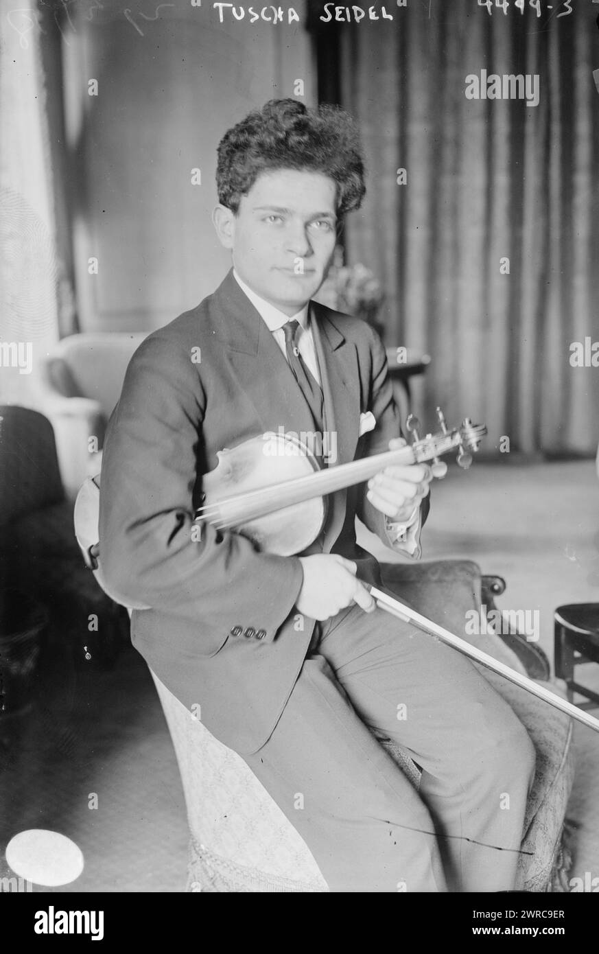 Russian violinist toscha seidel hi-res stock photography and images - Alamy