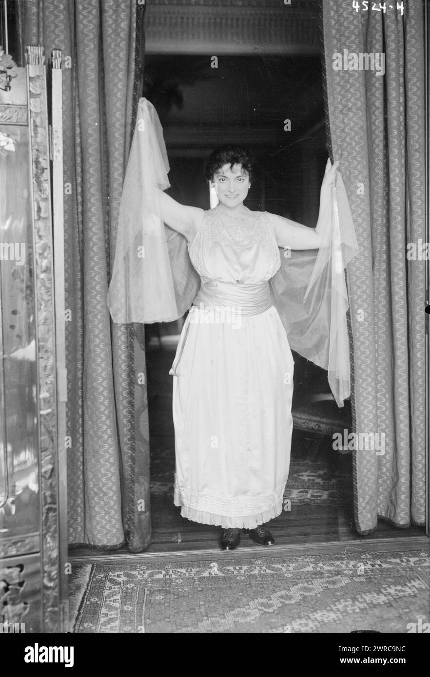 M. Sylva, Photograph shows Belgian American mezzo-soprano opera singer ...