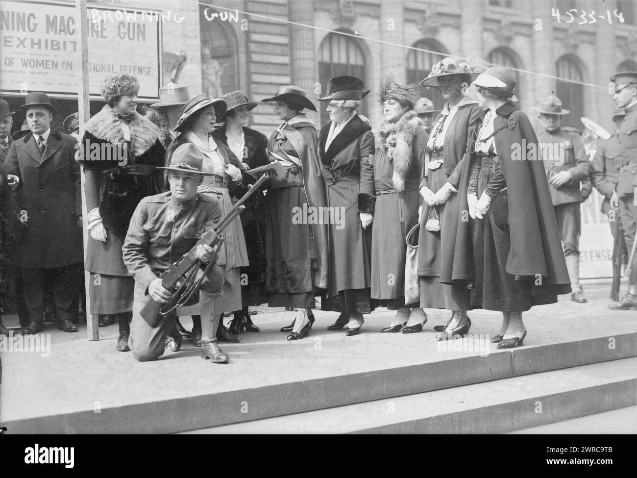 Browning gun, Photograph shows a soldier holding a M1918 Browning ...