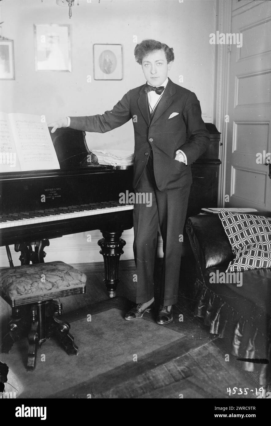 Jascha heifetz hi-res stock photography and images - Alamy
