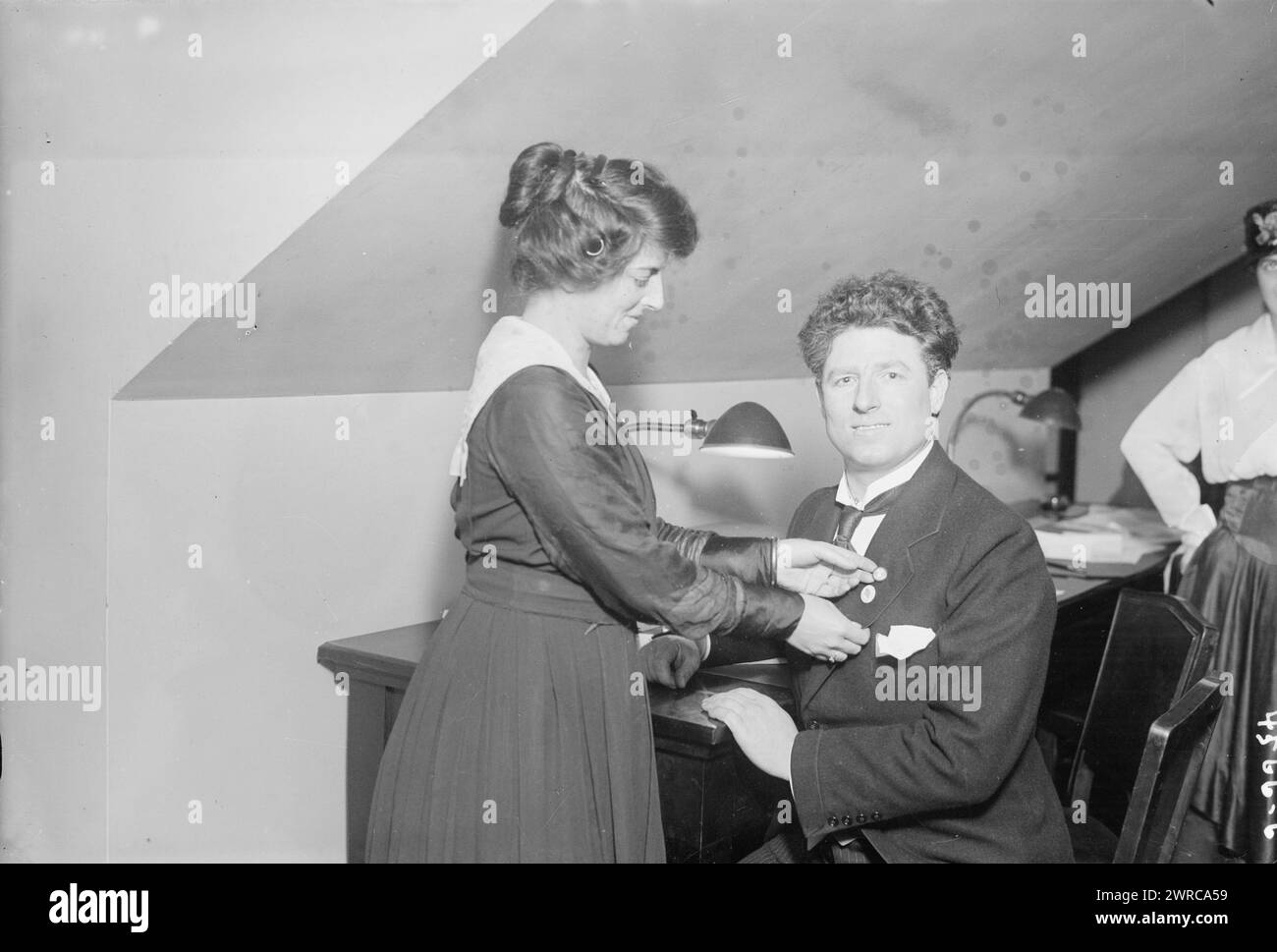 Martinelli, Photo shows opera singer Giovanni Martinelli (1885-1969 ...