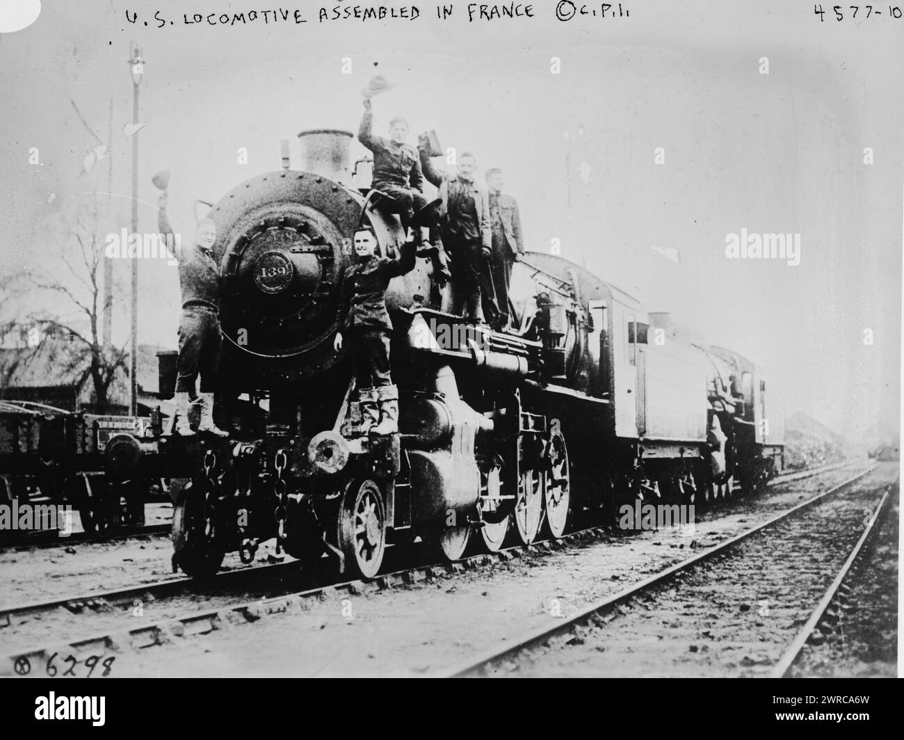 1918 february Black and White Stock Photos & Images - Alamy
