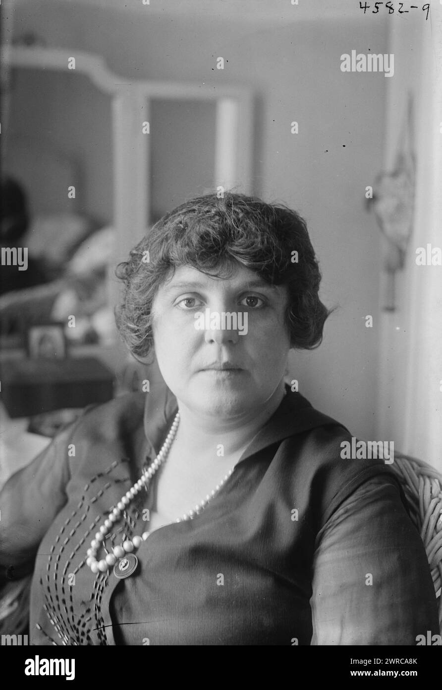 Actress elsie baker hi-res stock photography and images - Alamy
