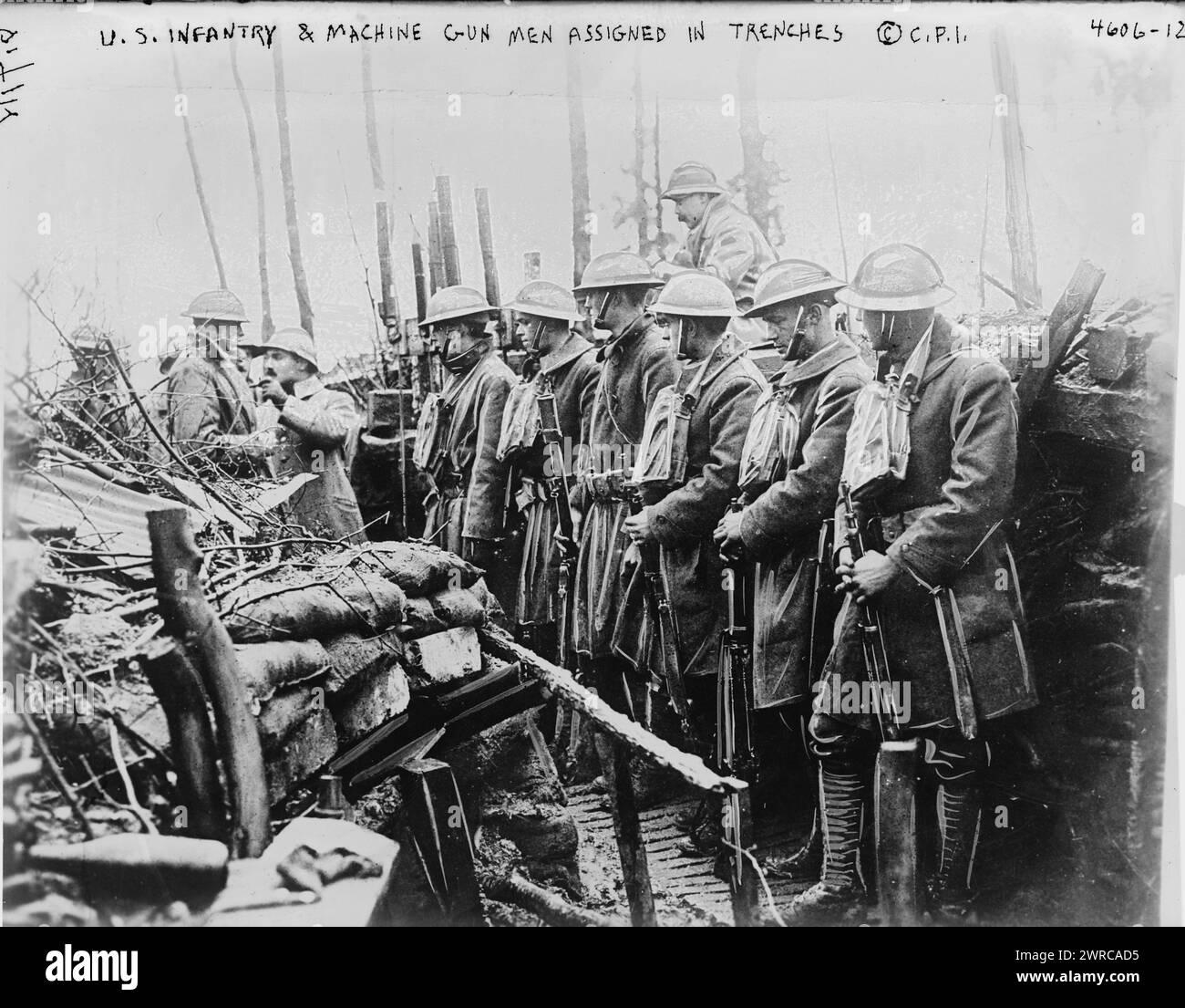 1920s Soldiers Trenches