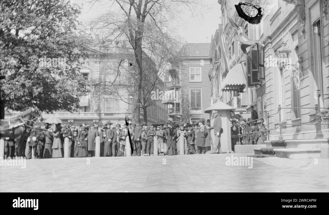 George grantham bains trip hi-res stock photography and images - Alamy