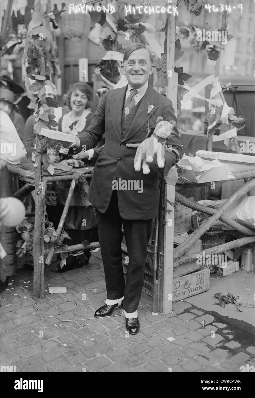 Raymond glass hi-res stock photography and images - Alamy