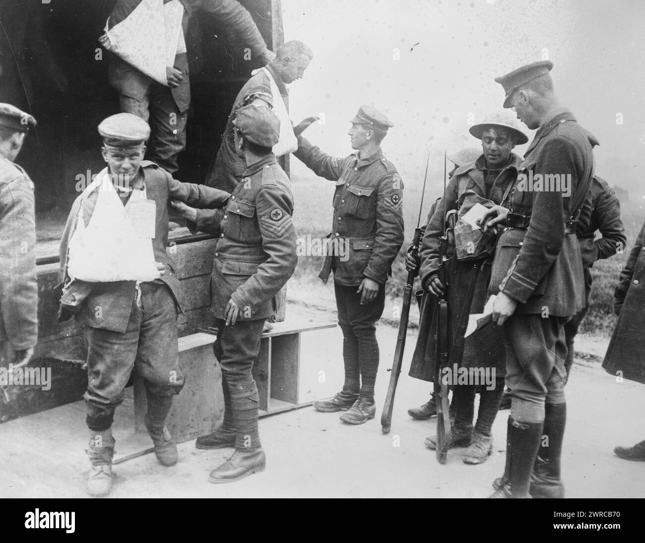 Wounded German prisoners, between ca. 1915 and ca. 1920, Glass ...