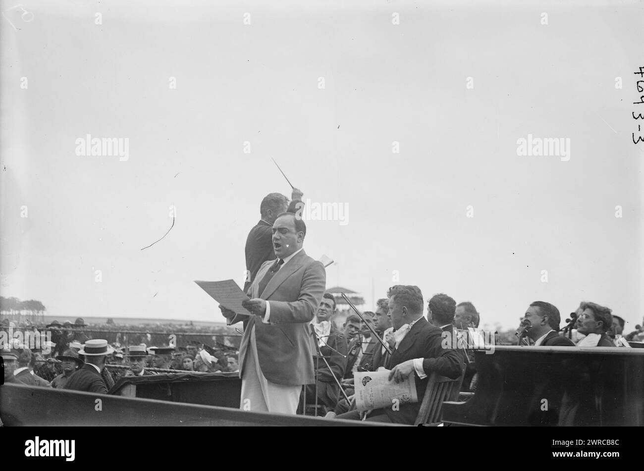 Police field day benefit hi-res stock photography and images - Alamy