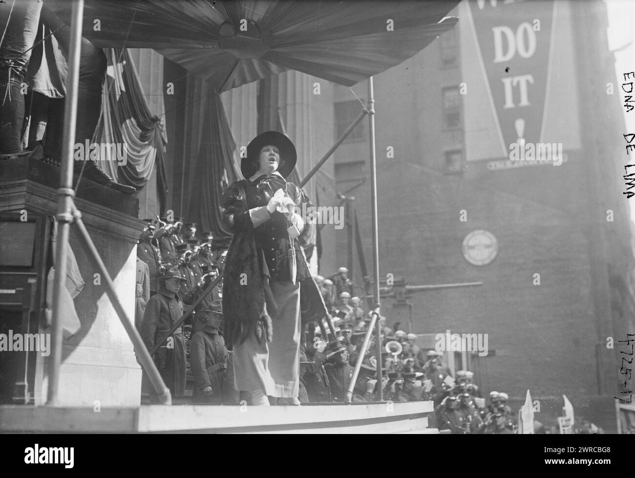 Soprano opera singer edna de lima hi-res stock photography and images ...