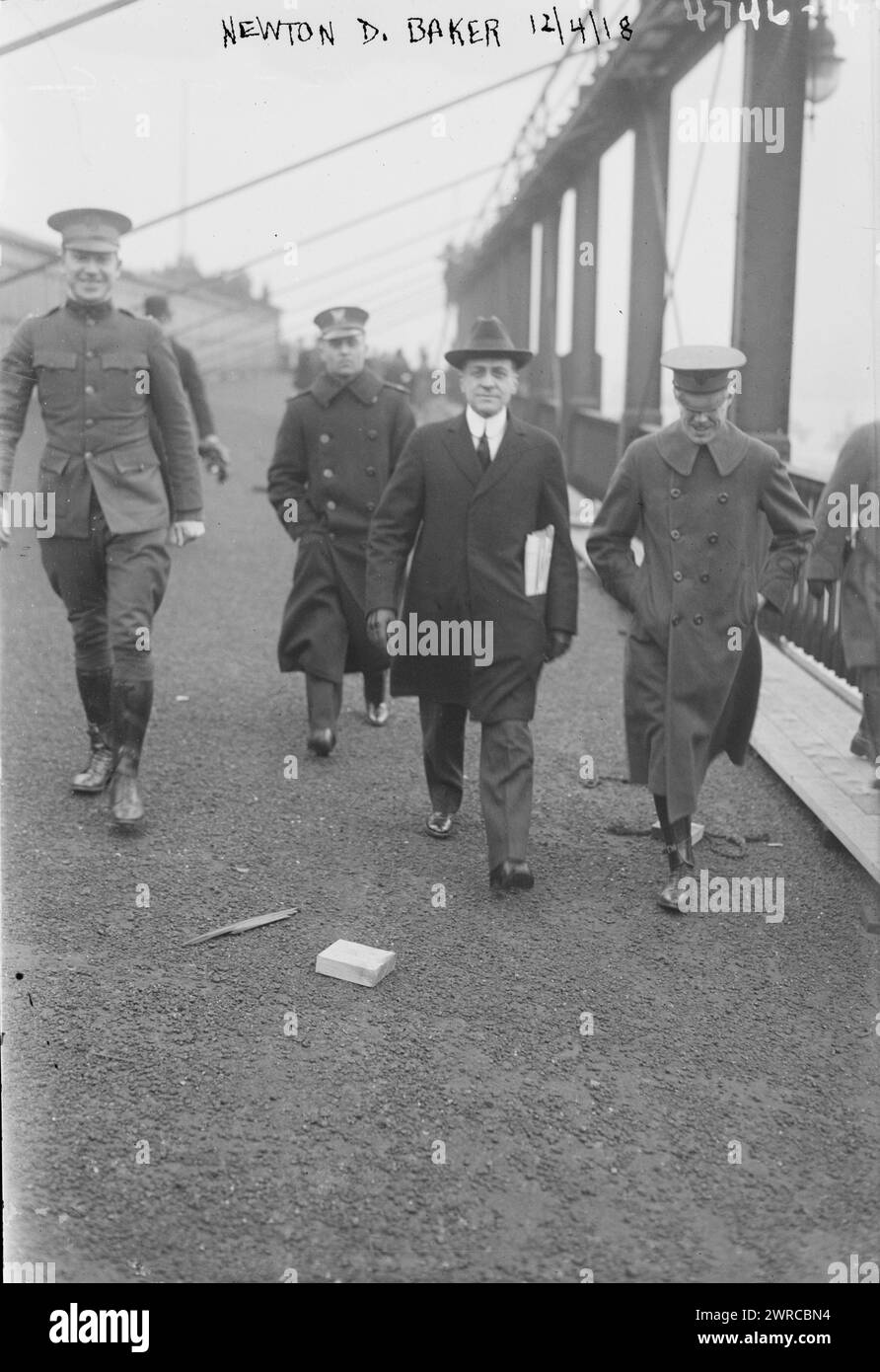 1 4 negative Black and White Stock Photos & Images - Alamy