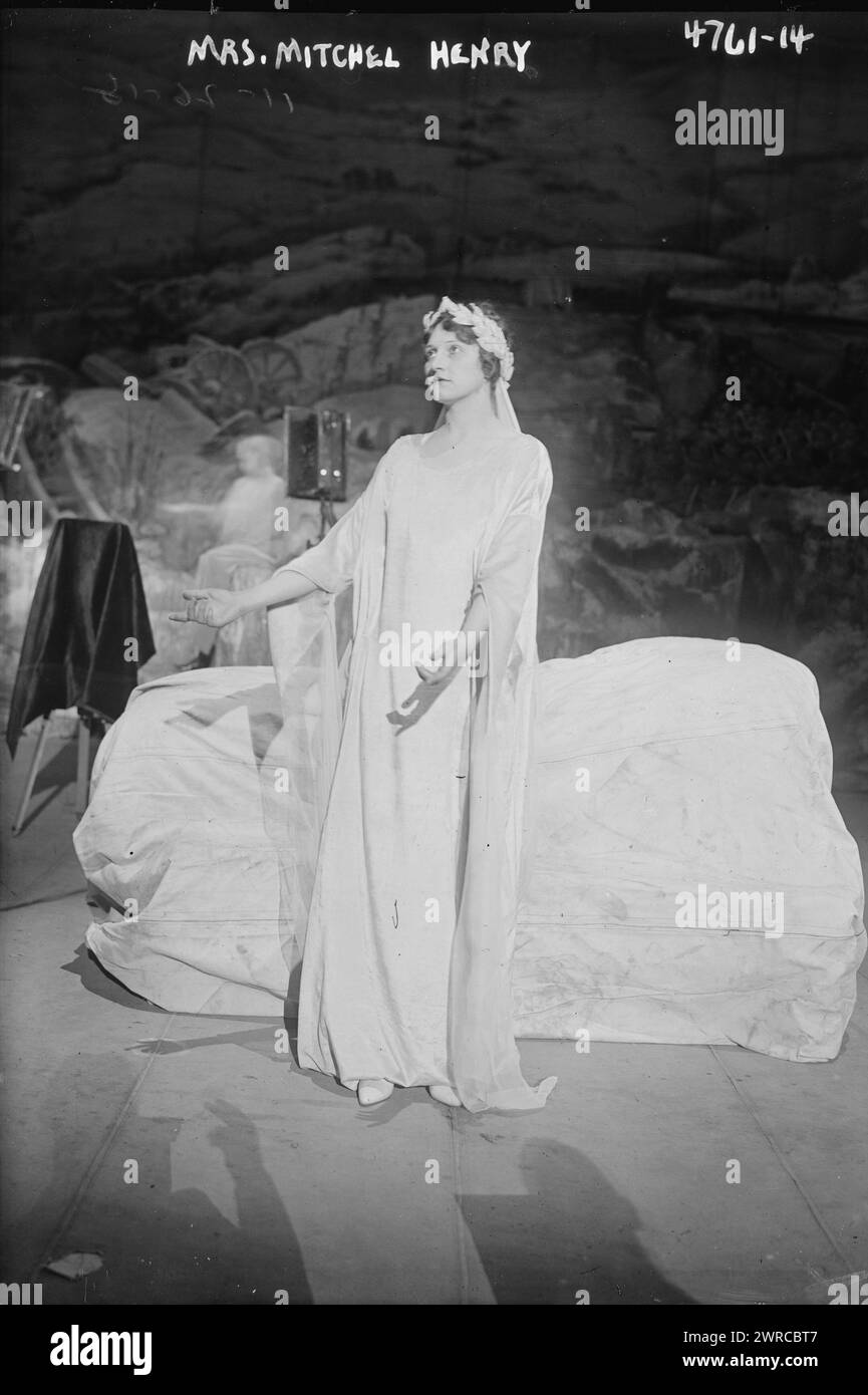 Mrs mitchell henry hi-res stock photography and images - Alamy