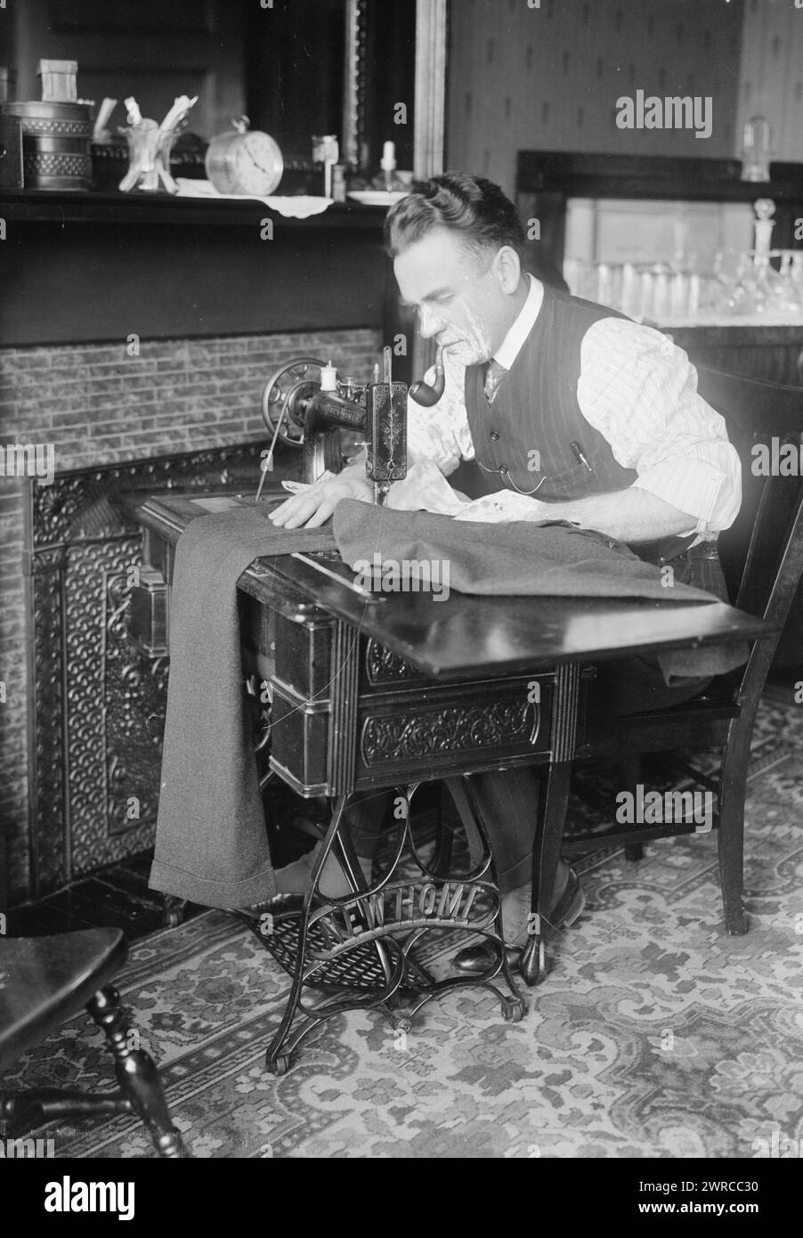 Dalhart, Photograph shows singer and songwriter Vernon Dalhart (1883 ...