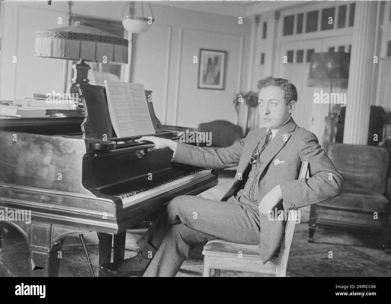 Jascha heifetz hi-res stock photography and images - Alamy