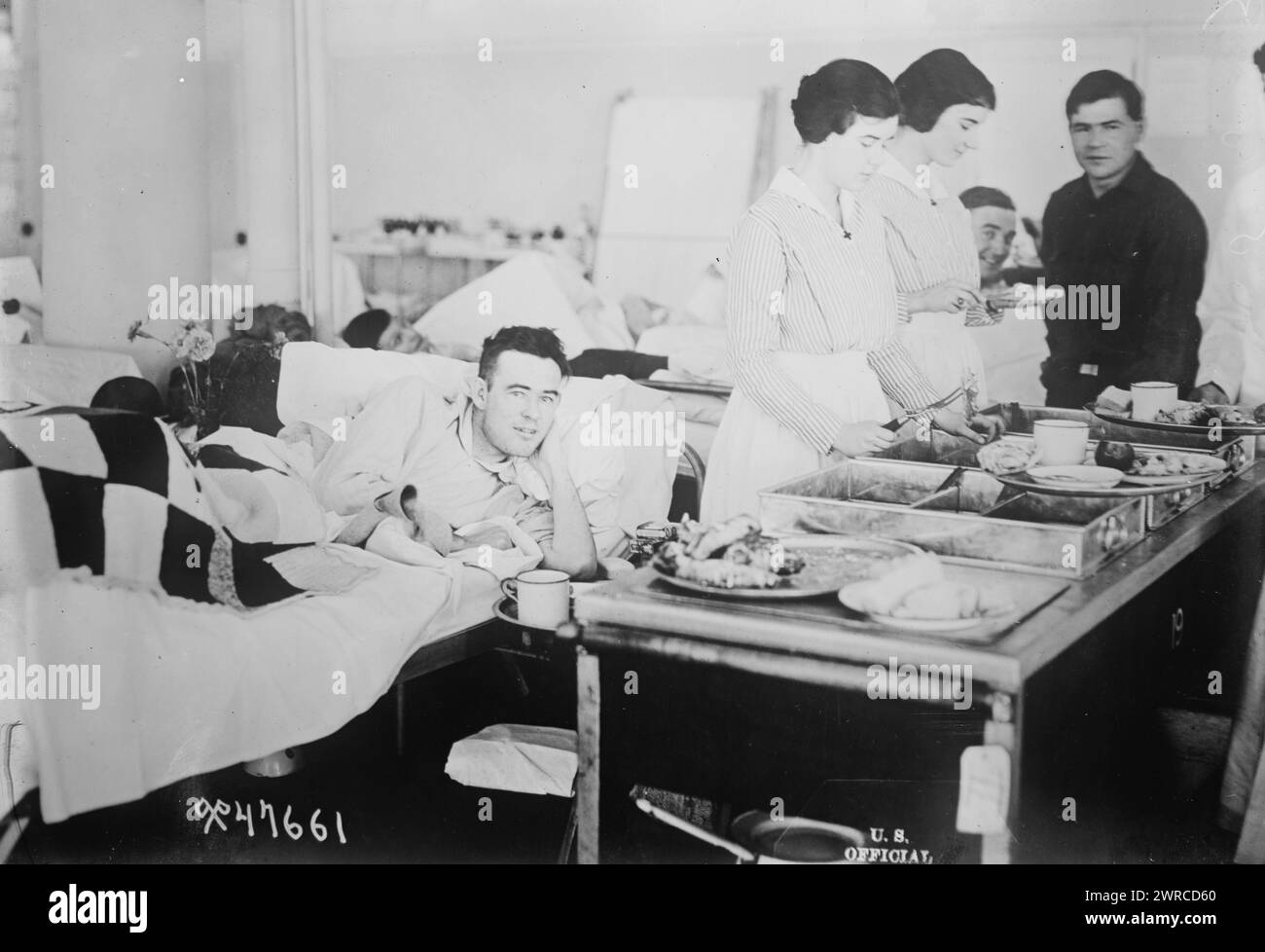 New york city debarkation hospital hi-res stock photography and images ...