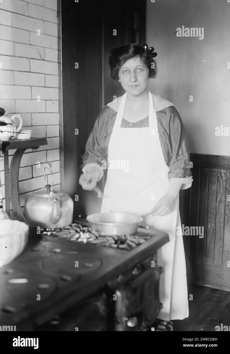 Rosenthal lillian hi-res stock photography and images - Alamy