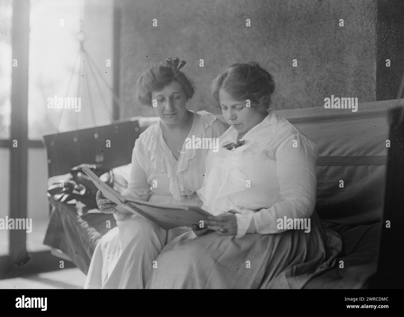 Singers lillian rosedale goodman hi-res stock photography and images ...