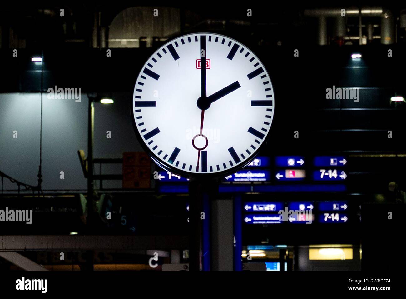 Hamburg, Germany. 12th Mar, 2024. A station clock at the main station ...