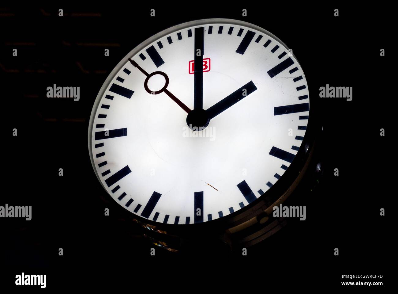 Collections station 2024 hi-res stock photography and images - Alamy