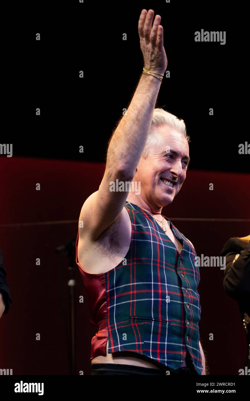 Alan Cumming appears at the curtain call for "Alan Cumming Is Not ...