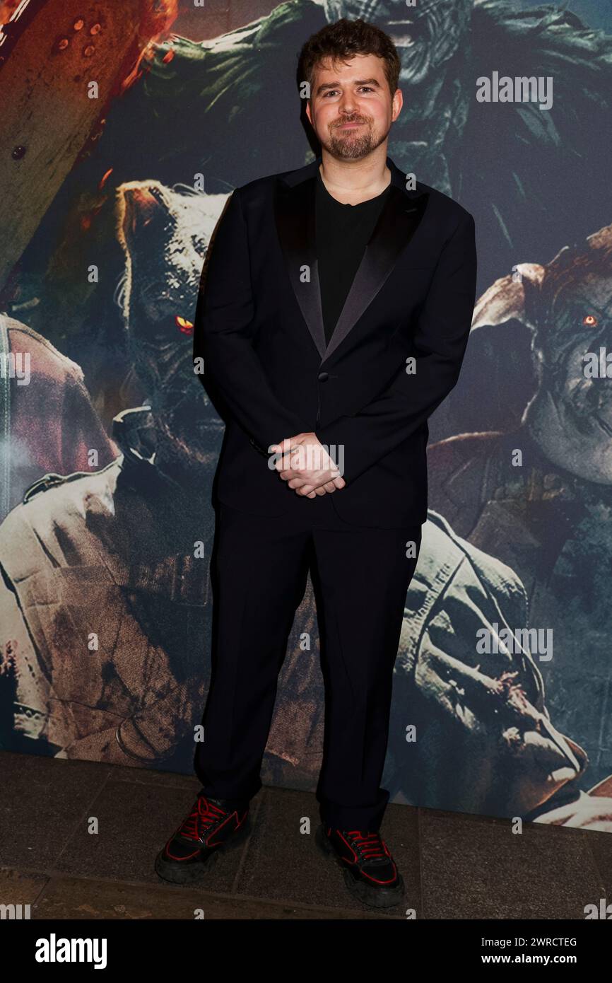 Winnie pooh blood honey hi-res stock photography and images - Alamy