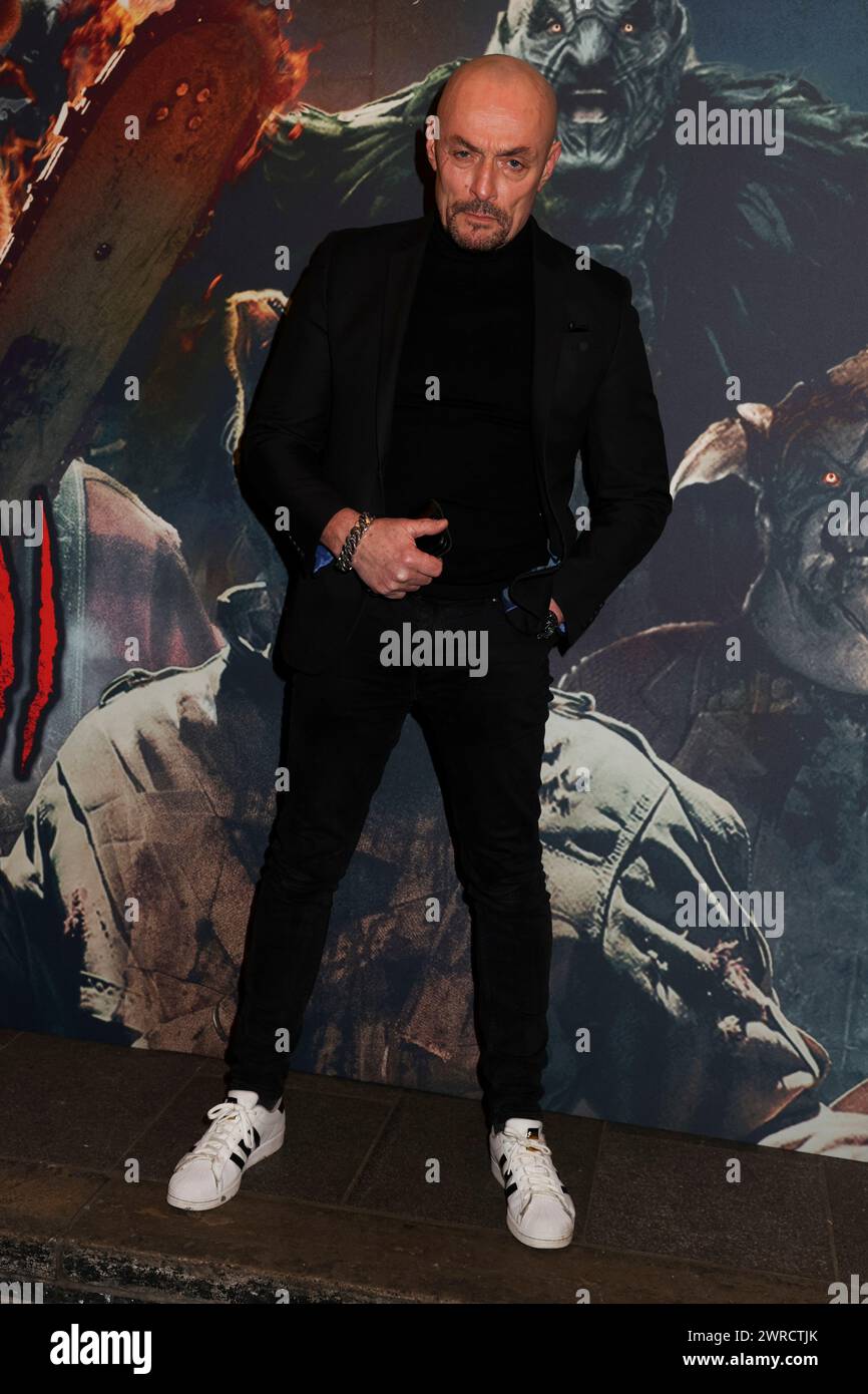 Winnie pooh blood honey hi-res stock photography and images - Alamy