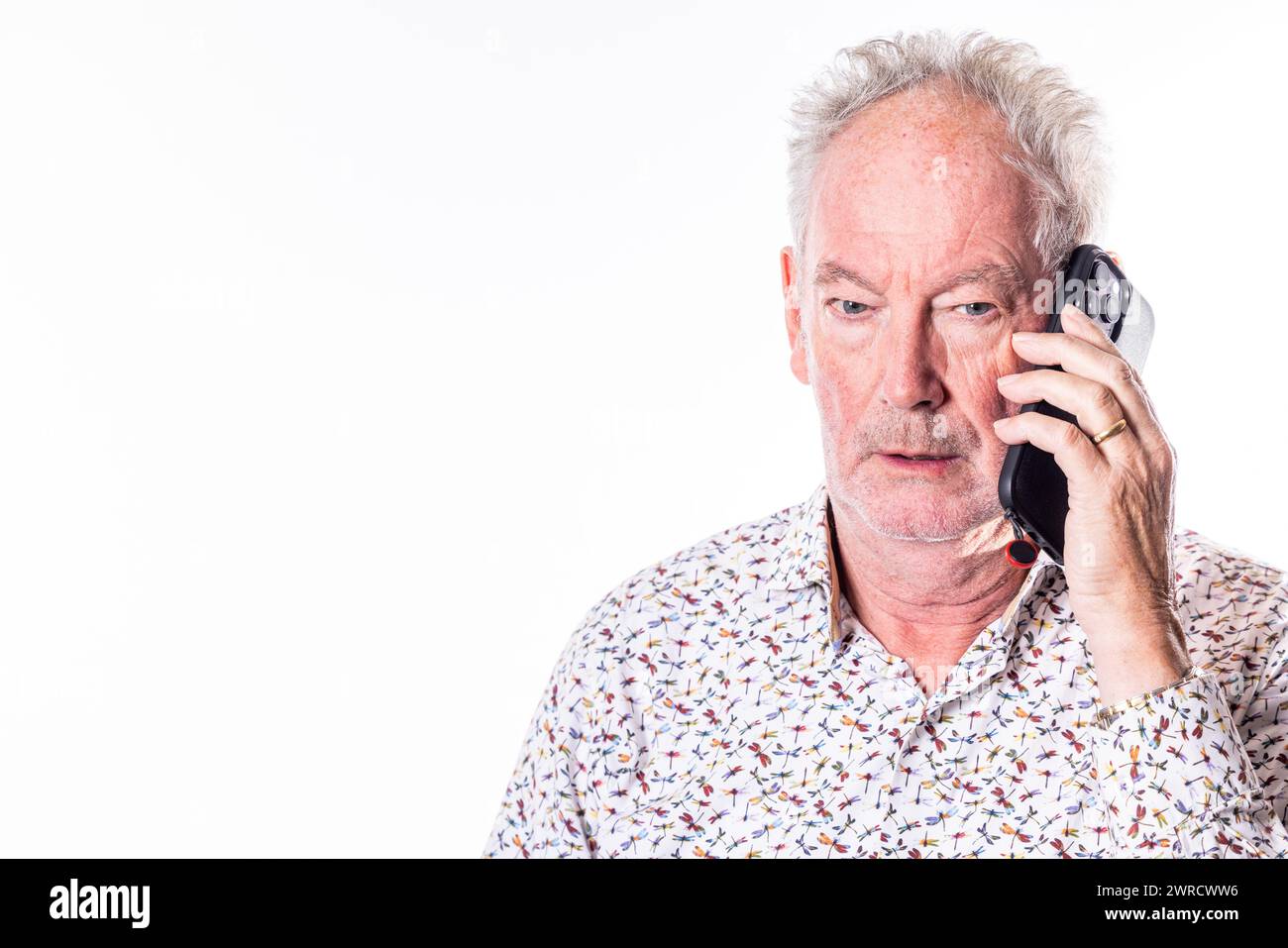 Serious conversation private hi-res stock photography and images - Alamy