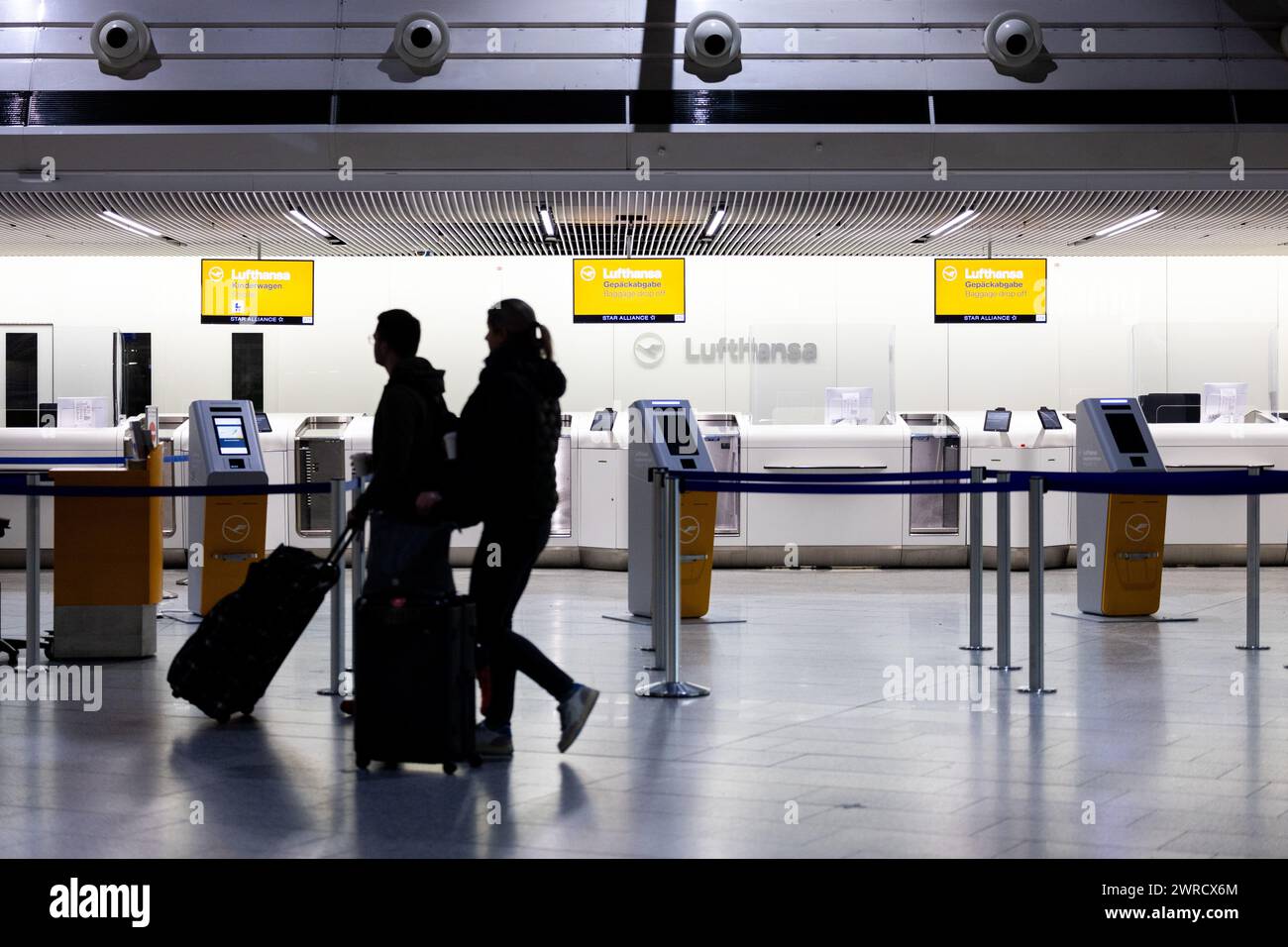 24 m drop hi-res stock photography and images - Alamy