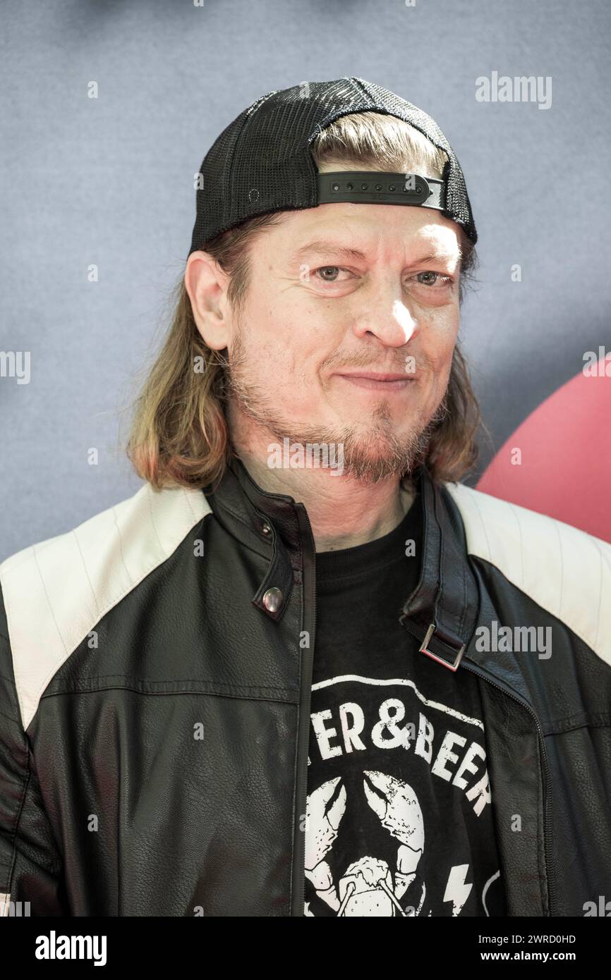 Beverly Hills, USA. 10th Mar, 2024. Lead Singer of Puddle of Mudd Wes ...