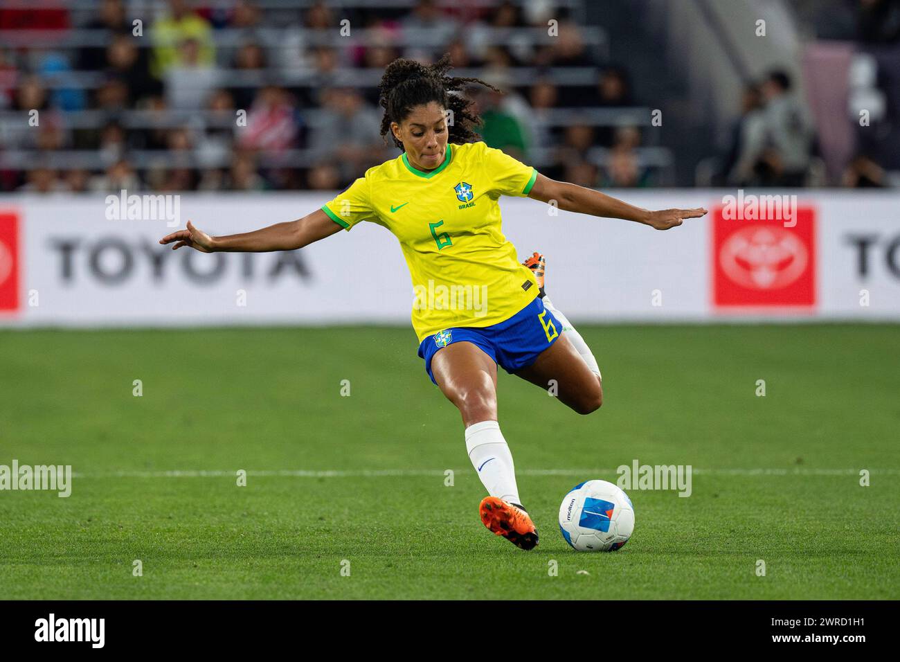 Brazil midfielder Yasmim (6) during the Concacaf W Gold Cup final match ...