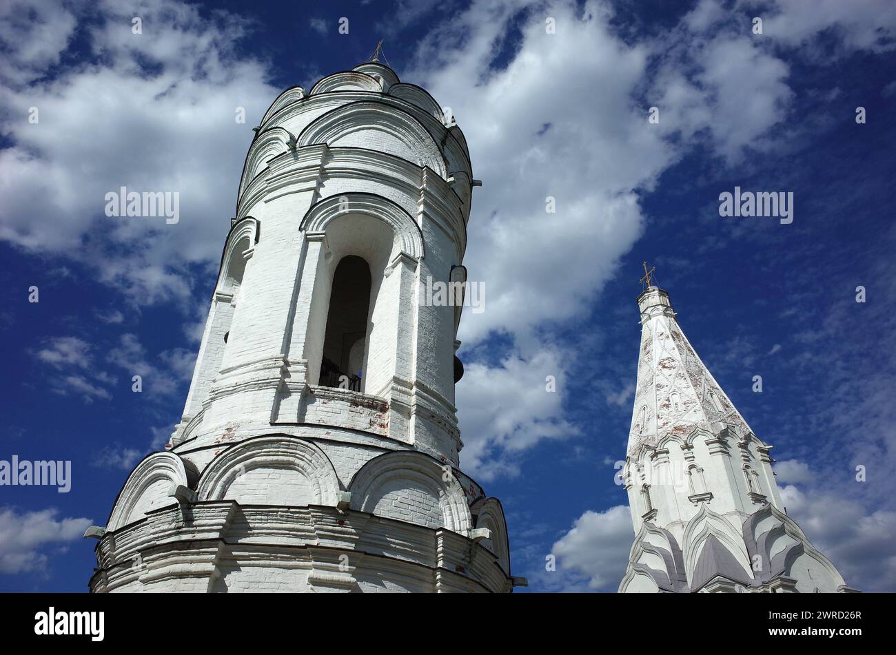 Medieval russian architecture hi-res stock photography and images - Alamy