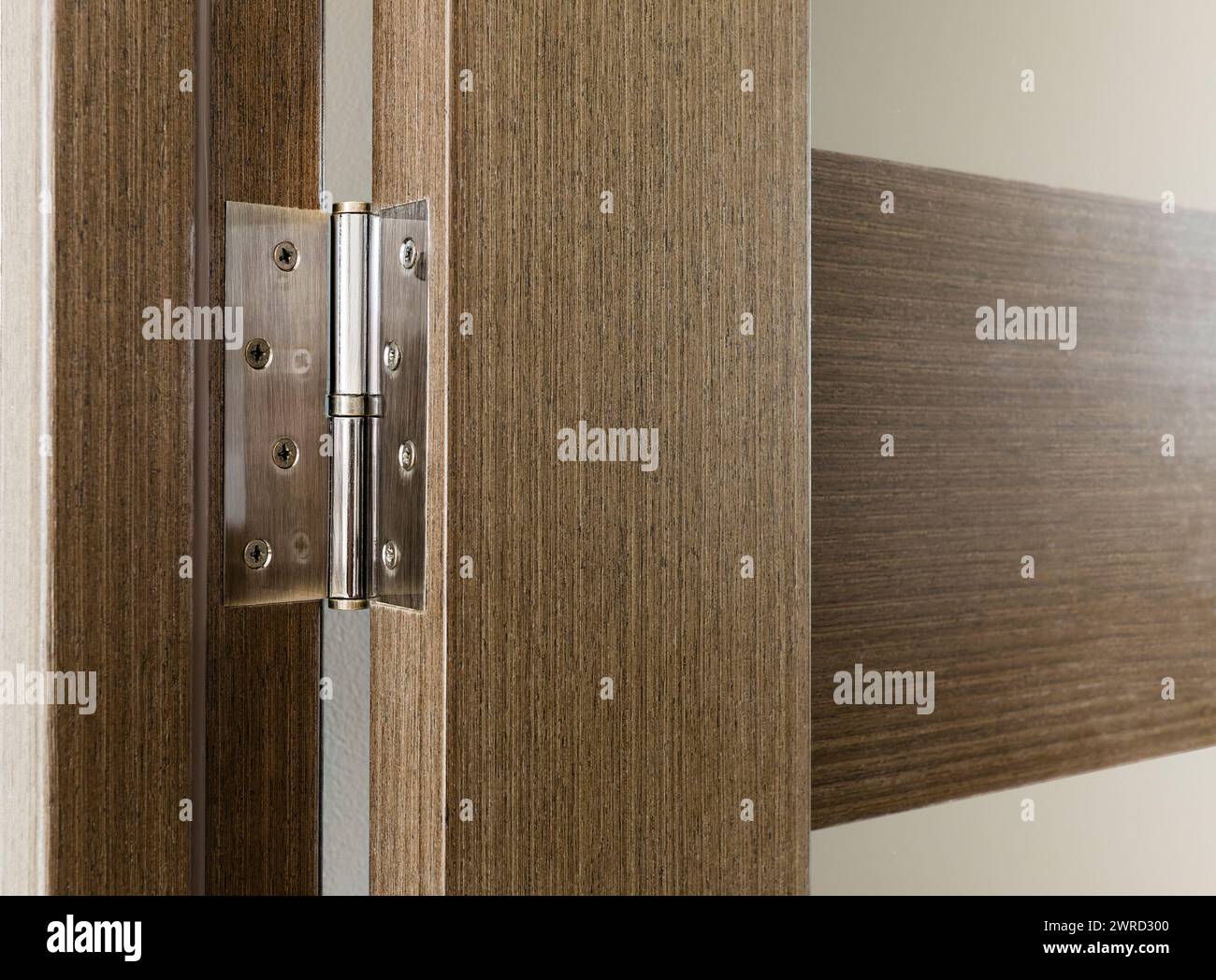 Door hinge wooden hi-res stock photography and images - Alamy