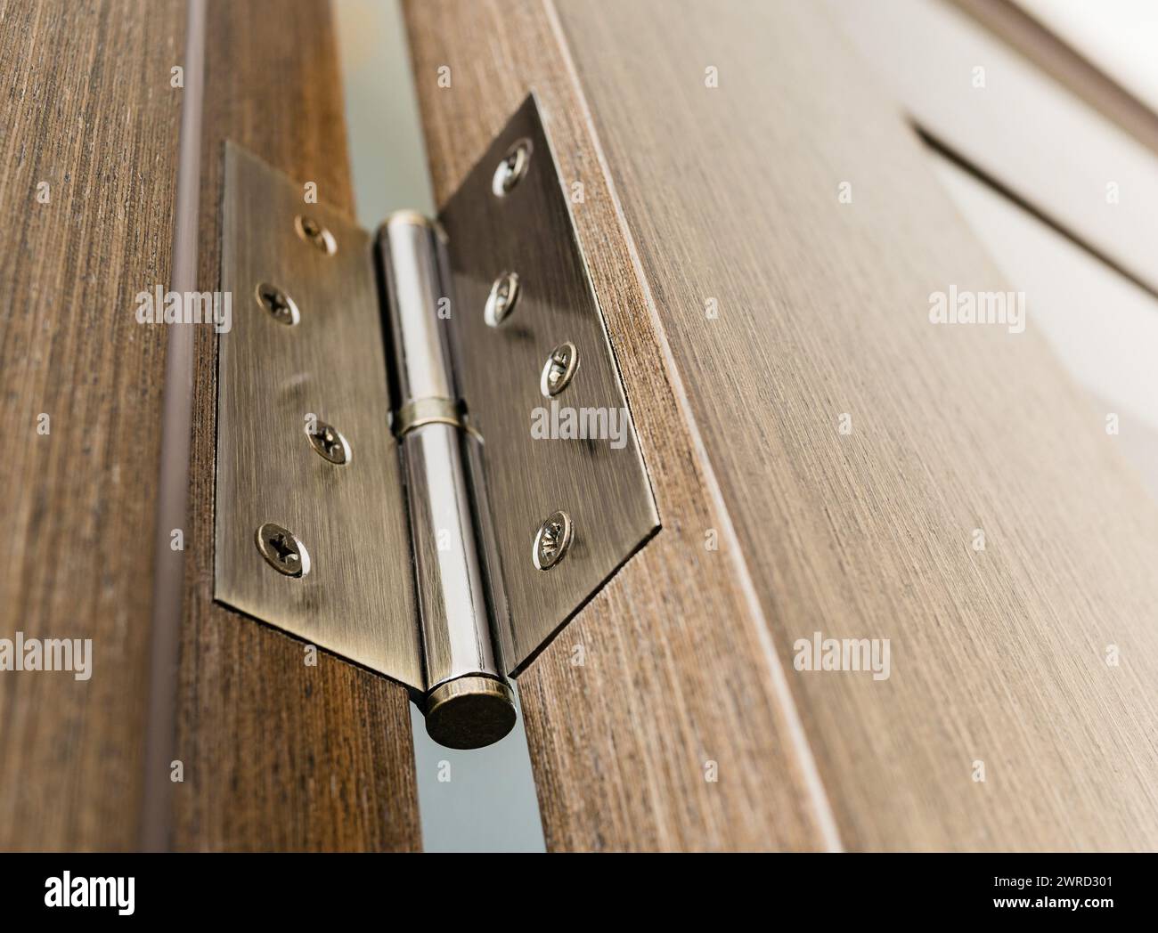 Door hinge wooden hi-res stock photography and images - Alamy