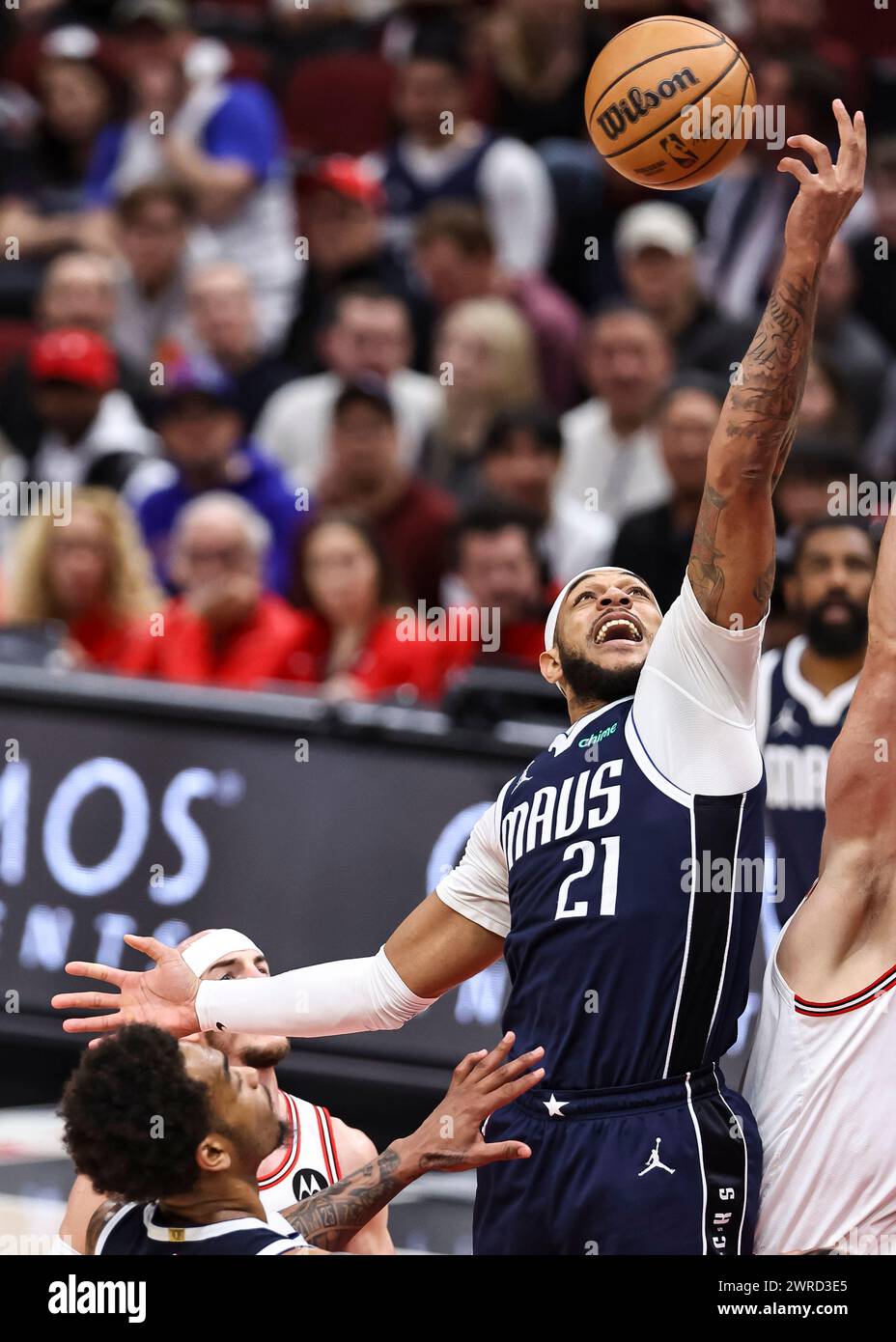 Chicago, USA. 11th Mar, 2024. Dallas Mavericks center Daniel Gafford ...