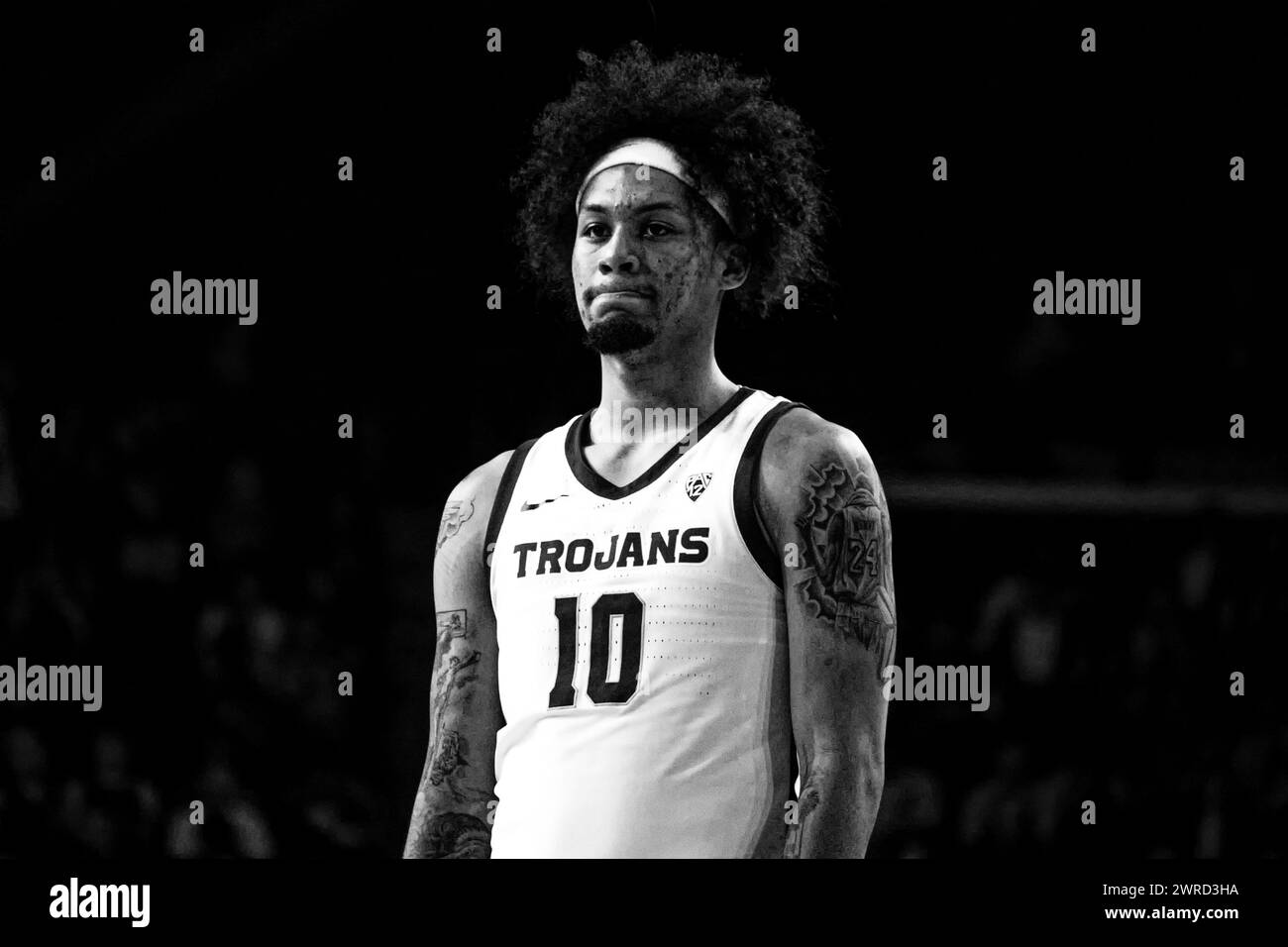 USC Trojans forward DJ Rodman (10) looks on during an NCAA college ...