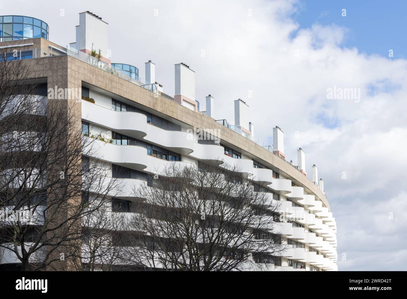 Modern portuguese architecture hi-res stock photography and images - Alamy