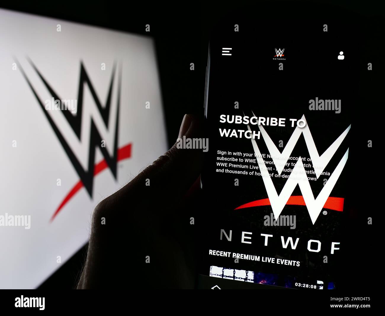 Wwe business company logo hi-res stock photography and images - Alamy