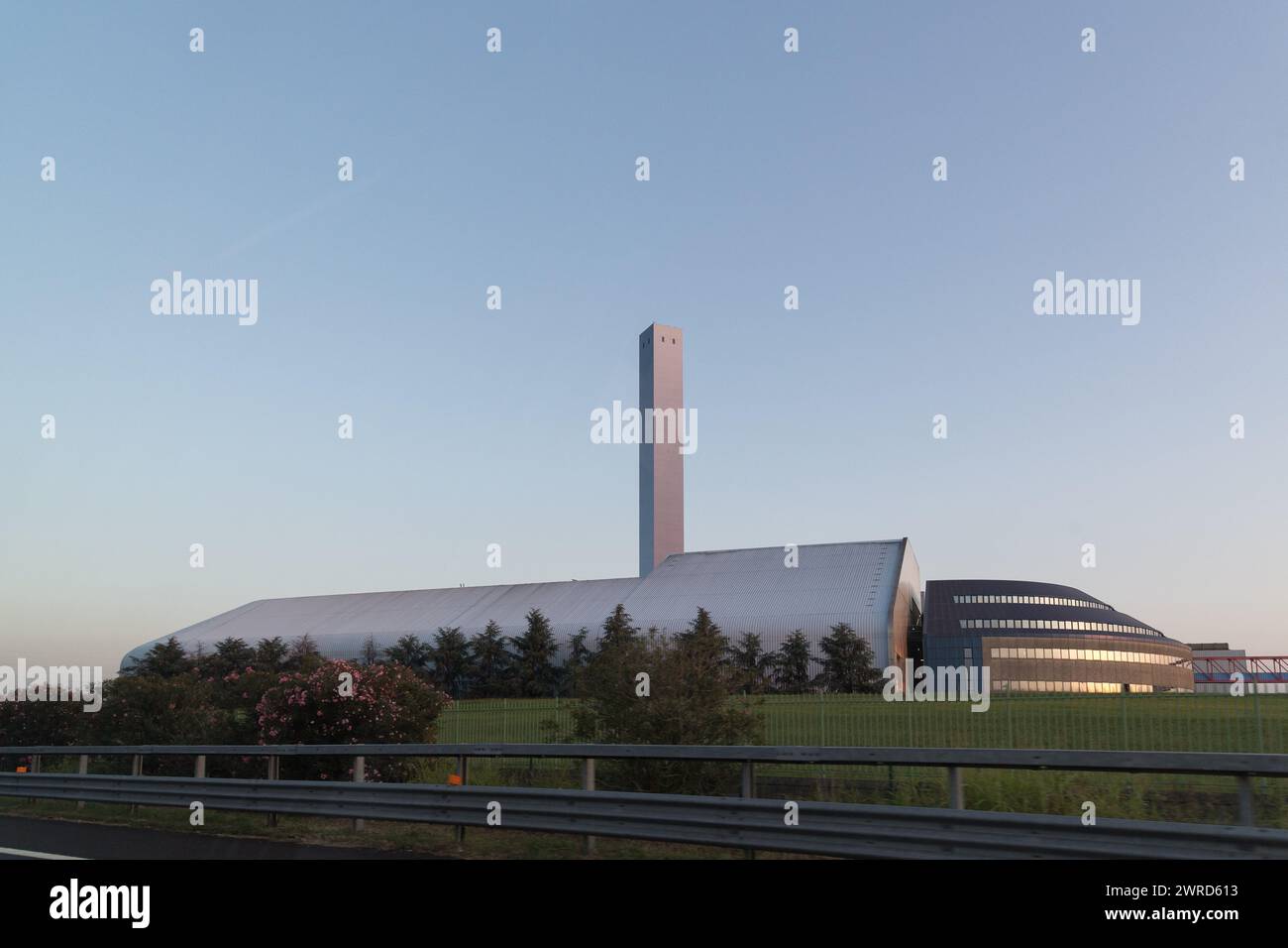 Brescia a2a waste to energy plant hi-res stock photography and images ...