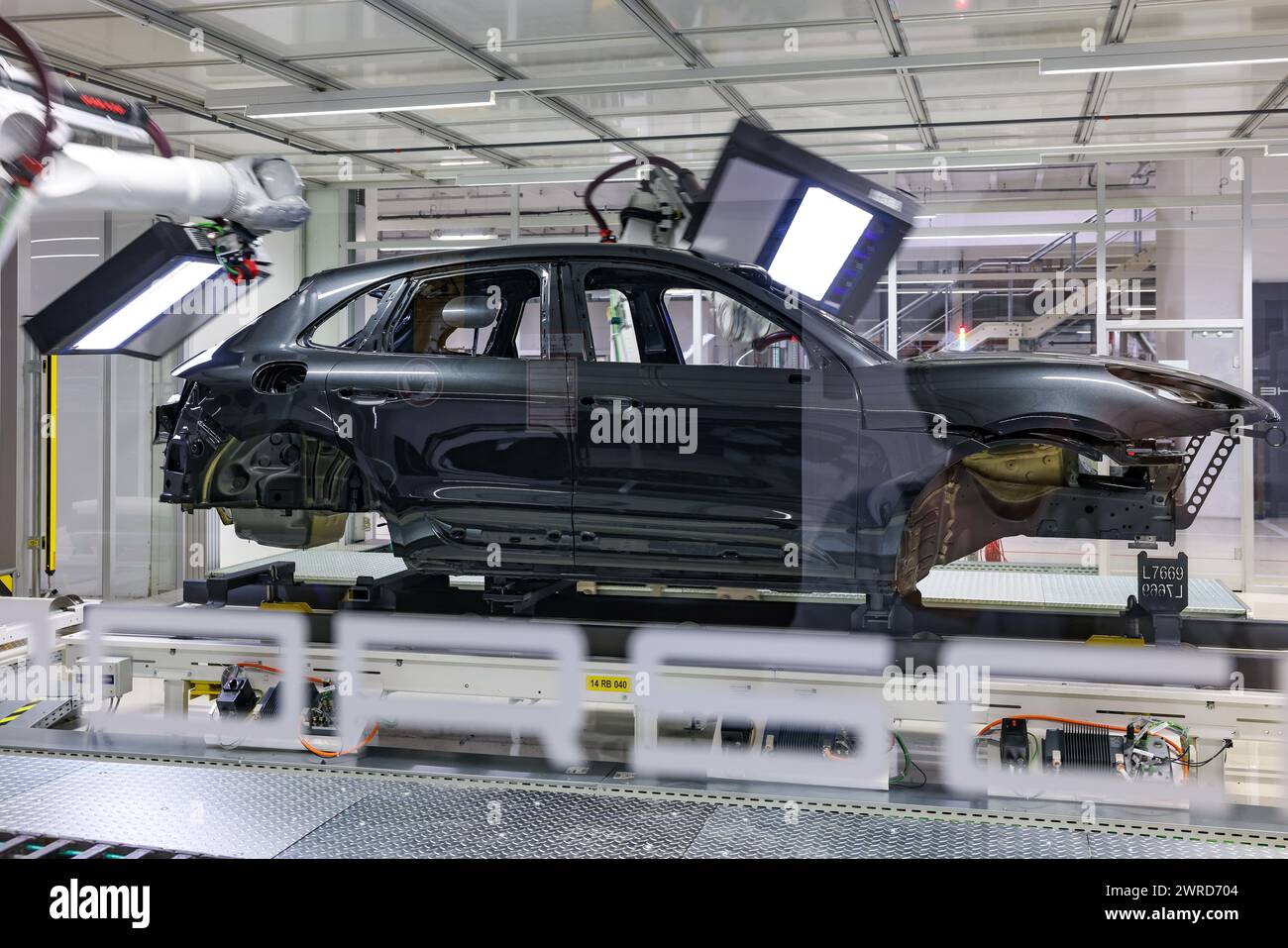 Ai detection hi-res stock photography and images - Alamy