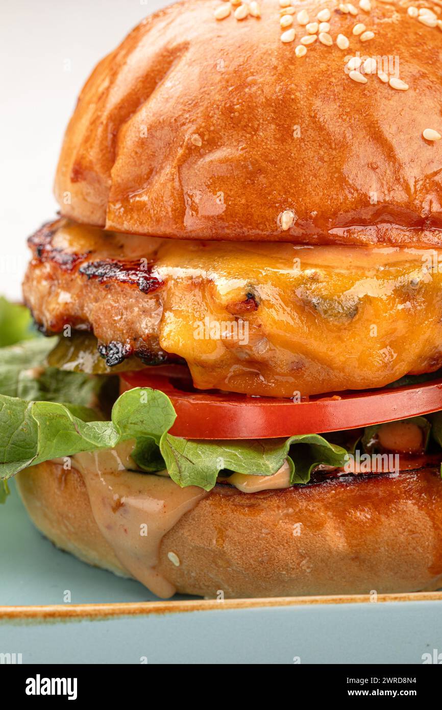 Closeup on beef cheeseburger Stock Photo - Alamy