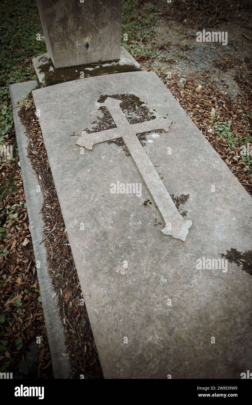Detail of classic older christian and jewish cemetery Stock Photo - Alamy